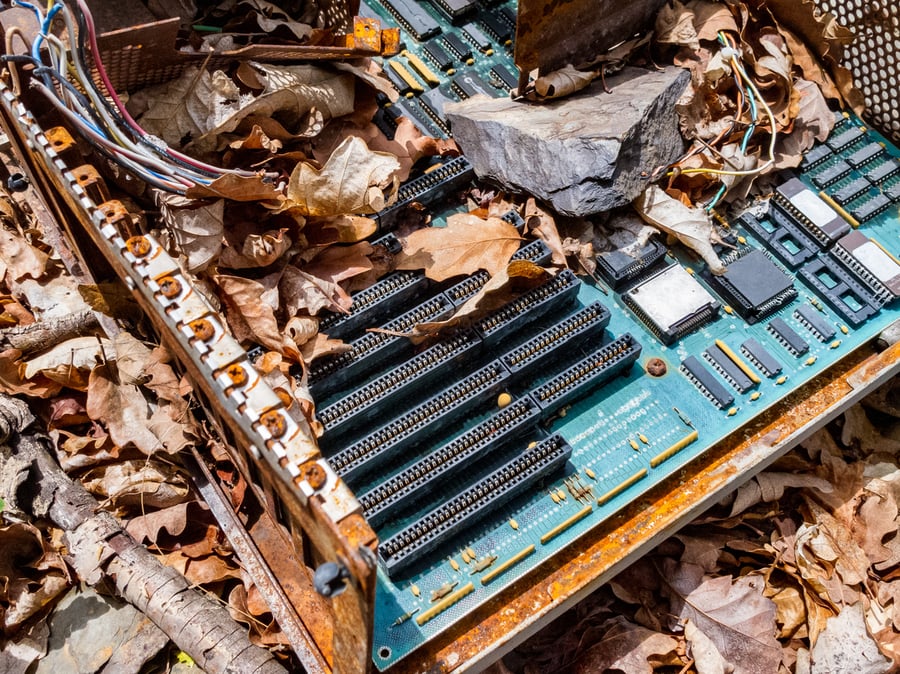 Tombstone PCBs: How to Prevent This Defect